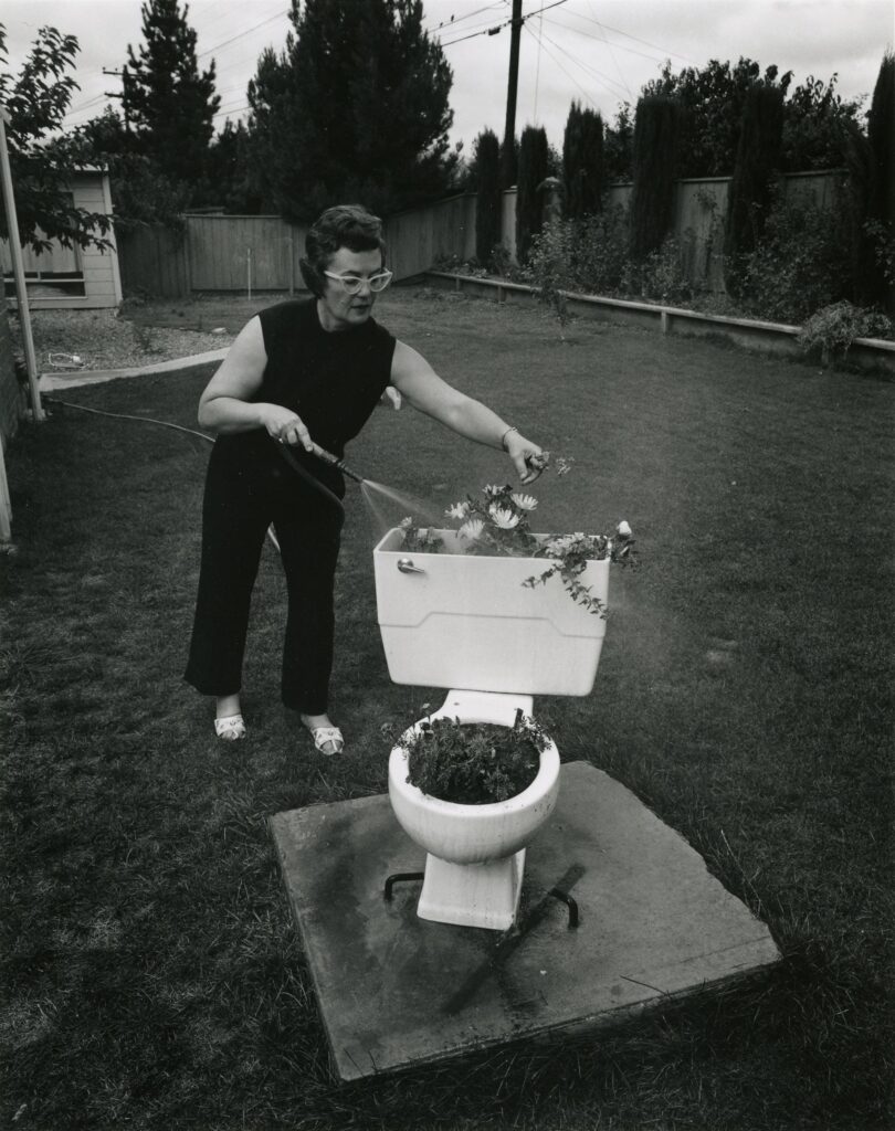 Suburbia – Bill Owens Photography